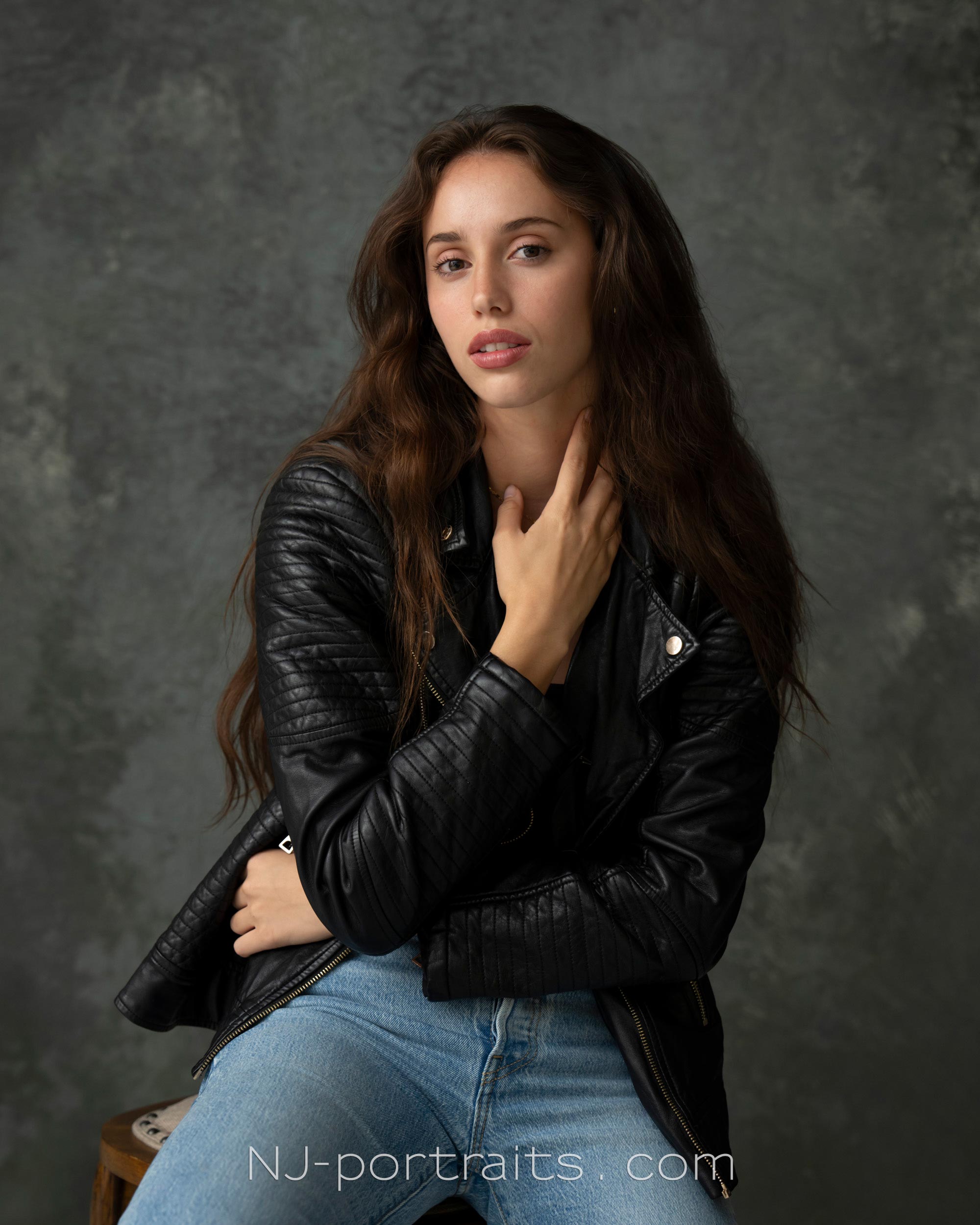 On-camera bounce flash for beautiful portrait light - Tangents